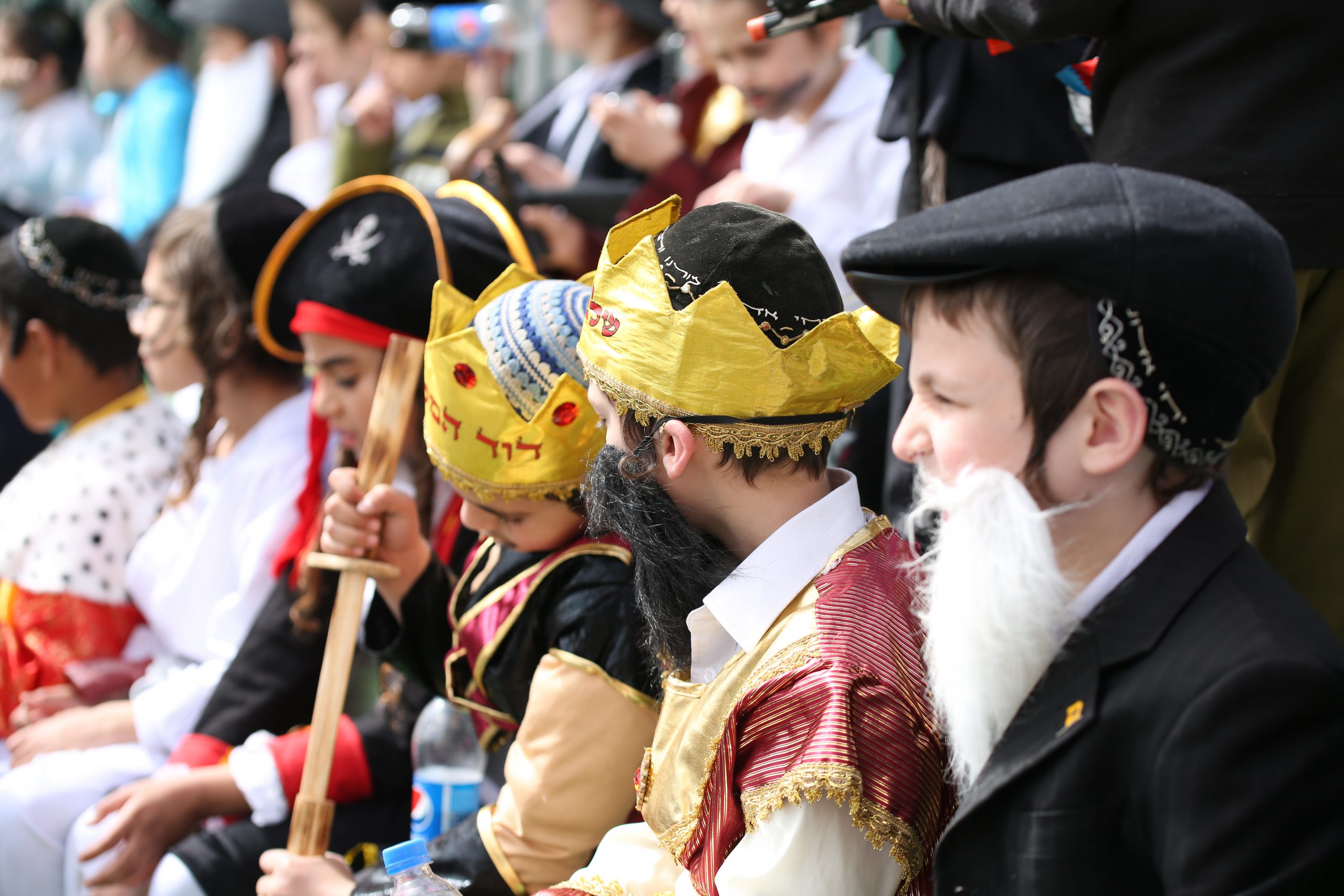 Clothing of Opposite Gender on Purim - Jewish Resources